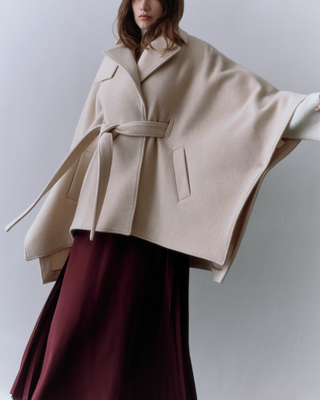 Wool Cape – Cuyana