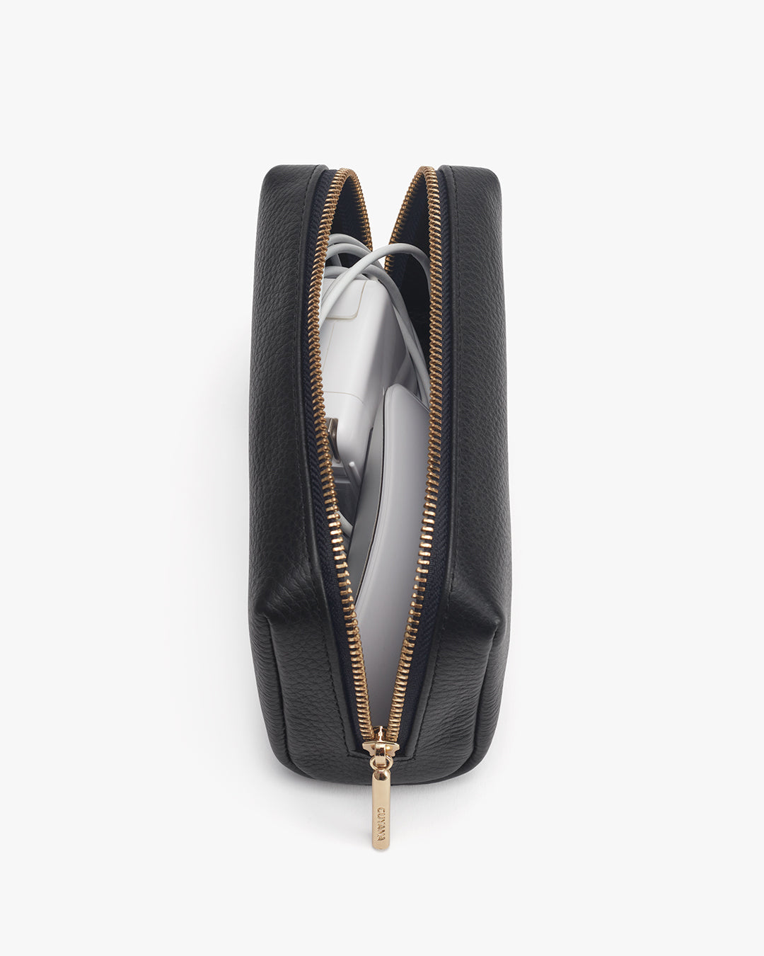 Tech Case – Cuyana
