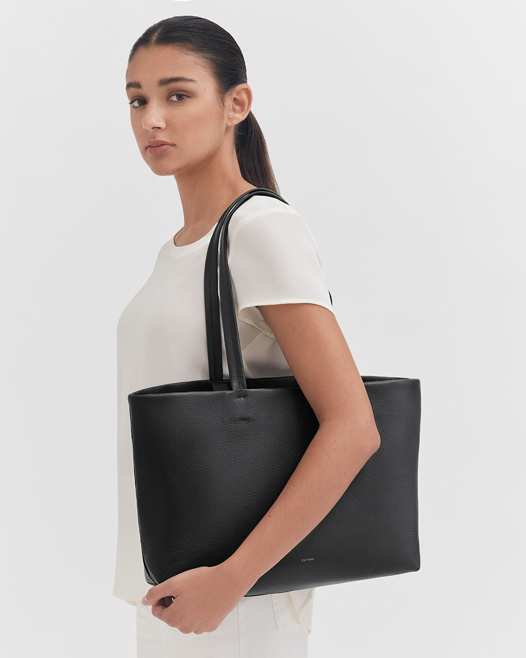 Small Easy Tote – Cuyana